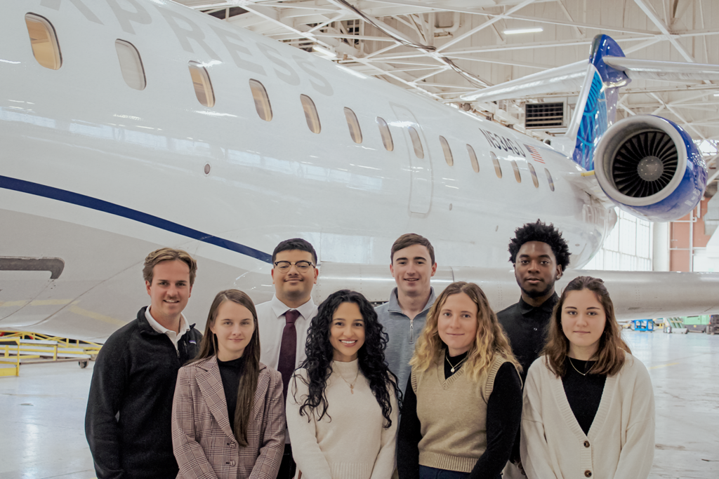 Wingman – GoJet Airlines